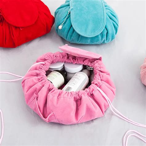 Custom Logo Portable Velvet Drawstring Makeup Pouch