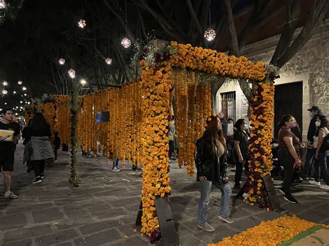 Dia De Muertos Morelia Michoacan En 2025 Fiesta De Los Muertos Dia