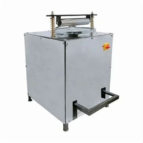 Manual Papad Making Machine Production Capacity 100 Kg Per Day At