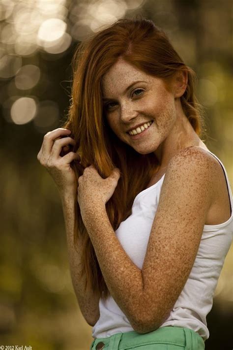 Gwi Beautiful Red Heads Psdlr Beautiful Redhead Freckles Girl