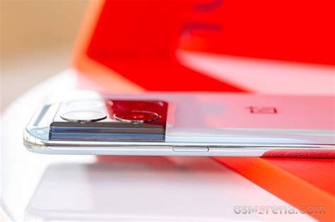 Oneplus T Review Design Build Quality Handling