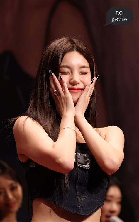 221210 Itzy Yeji Music Core Mini Fanmeeting Kpopping