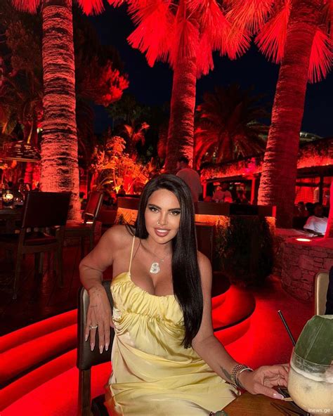 სად და როგორ ისვენებენ ცნობილი ქართველები Inews