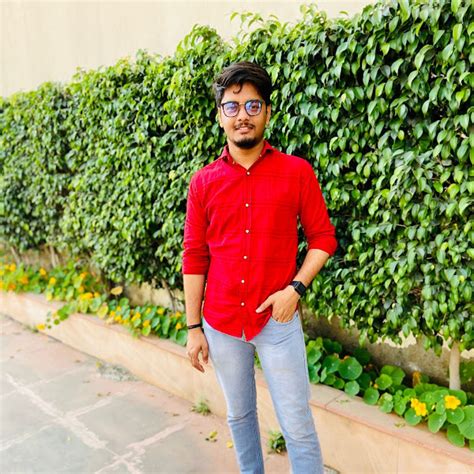 Yogesh Yadav Full Stack Designer Uxcel