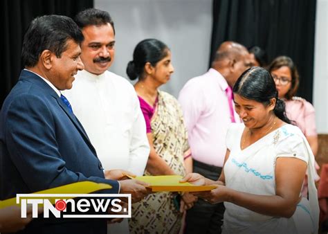 දහම් පාසල් ගුරුවරුන් 361 දෙනෙකුට සාමවිනිසුරු පත්වීම් Itn News උණුසුම්