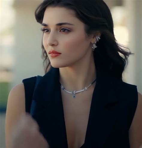 Afsha 💙 Актрисы Черно белое Живописные пейзажи