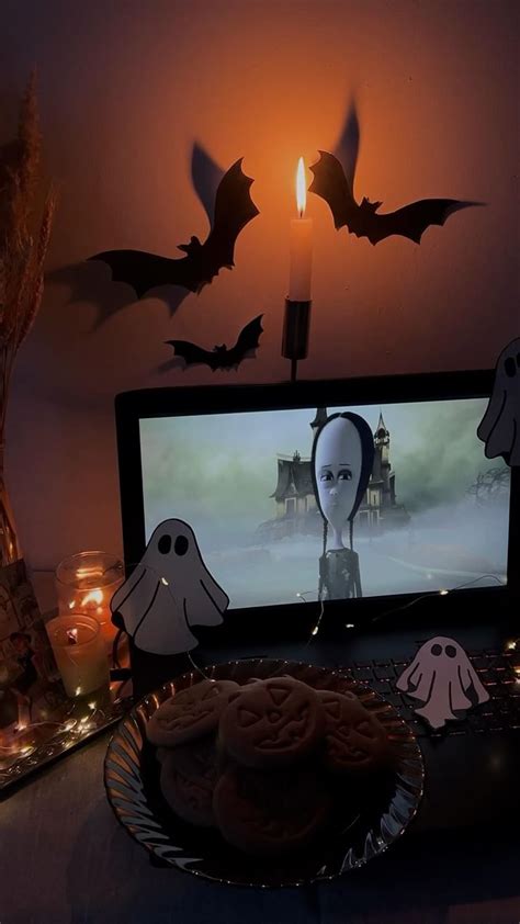 Декор к Хэллоуину 🎃 Хэллоуин развлечения Декор на хэллоуин Хэллоуин проекты