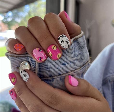 40 Cute Summer Nails You Ll Want To Copy Artofit
