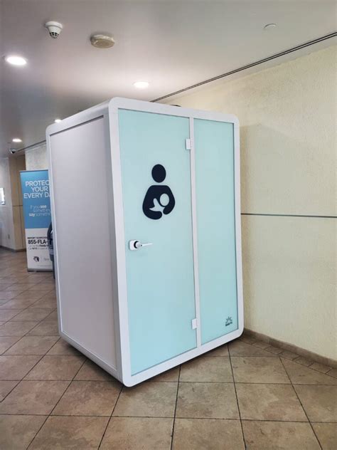 Solo Lactation Pod Mobile Nursing Room On Wheels Brighterbooth
