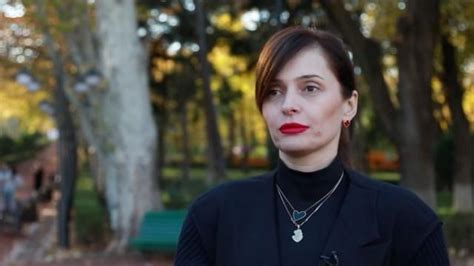 თამუნა მუსერიძემ 8 წლიანი ძიების შემდეგ ბიოლოგიური დედა იპოვა ჟურნალისტმა საინტერესო დეტალები