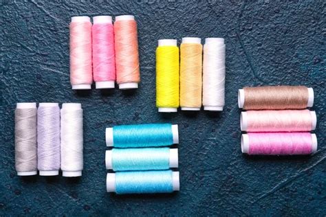 Imágenes de El conjunto de hilos fotos de El conjunto de hilos sin royalties Depositphotos