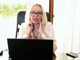 Free Use Threesome In A Film With Some Sci Fi Elements Pornid Xxx