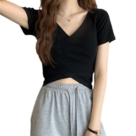 귀여운 여름 크로스 T 셔츠 여성 V 목 솔리드 슬림 스키니 티 셔츠 Femme 한국어 패션 자른 Tshirt 여성 무료 배송