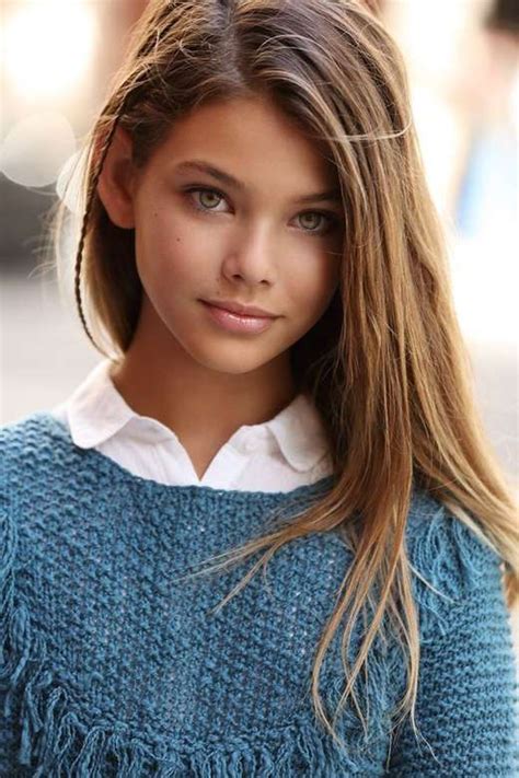 Hermosa Chica Rompecabezas En L Nea