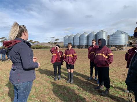 Students Learn About Sustainable Agriculture At Lowaldie The Murray