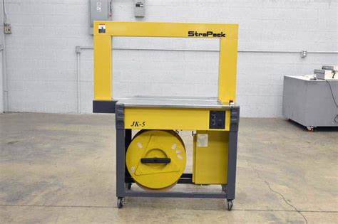 2008 Strapack Jk 5 Automatic Strapping Machine Boggs Equipment