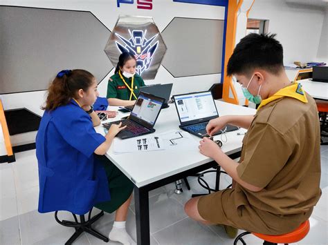 บรรยากาศการสอบ แผนการเรียนหุ่นยนต์ โรงเรียนโพธิสารพิทยากร