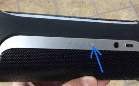 Jbl Flashing Red Light Archives Tom S Tek Stop