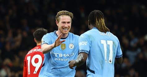 감독 불화설 더브라위너 맨시티 구세주로 복귀…과르디올라 자해 상처 아물까