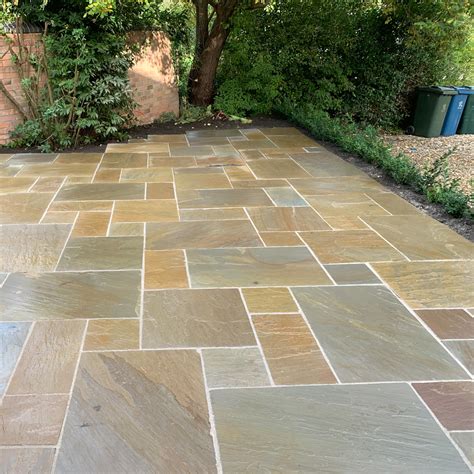 Rippon Buff Indian Sandstone Paving Slabs Patio Pack 20m2