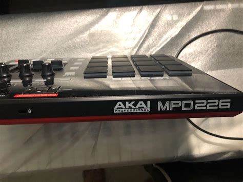 Akai Mpd226 Pad Controller Hobbies And Toys Music And Media Musical Instruments On Carousell
