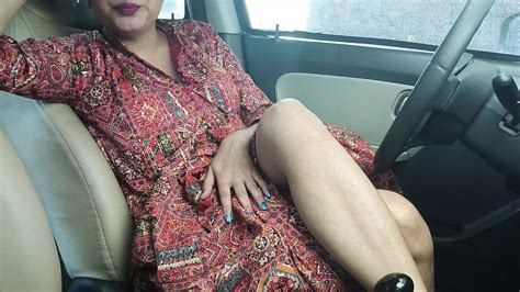 Indian Girl Aarohi Video Call Sex In The Car Amateur Porn Feat