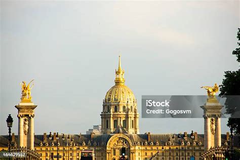 알렉산드르 Iii 및 도메 Of Les Invalides 앵발리드 지역에 대한 스톡 사진 및 기타 이미지 앵발리드 지역 파리 일 드 프랑스 0명 Istock