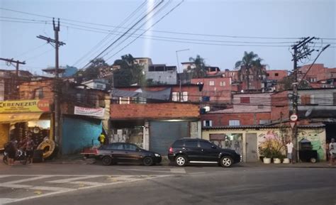 Comunidade Do Morro Do Amor Expõe Razões Para Continuar No Local