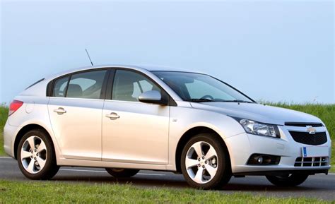 Шевроле Круз: технические характеристики автомобиля Chevrolet Cruze и ...