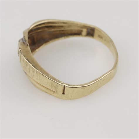 10kt Gold Dad Ring Property Room