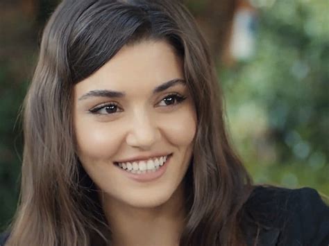 «Любовь — это состояние безумия звезда сериала «Постучись в мою дверь Ханде Эрчел о личной