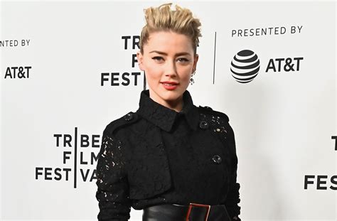 Amber Heard Se Olvida De Su Pleitazo Con Johnny Depp Y Se Muda A Vivir