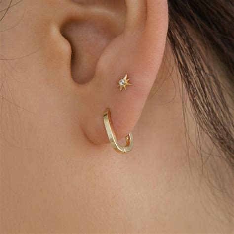 정유미 착용 14k 둥근 사각 원터치 링 귀걸이 14k골드 S10 감도 깊은 취향 셀렉트샵 29cm