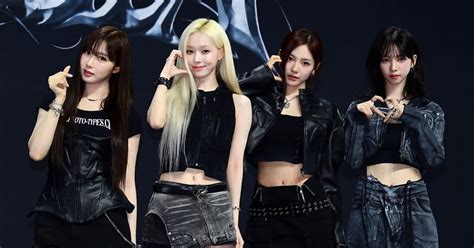 슈퍼노바 열풍 커리어하이 찍은 에스파 하이브 집안 싸움 불똥이 기회됐나[ten뮤직]