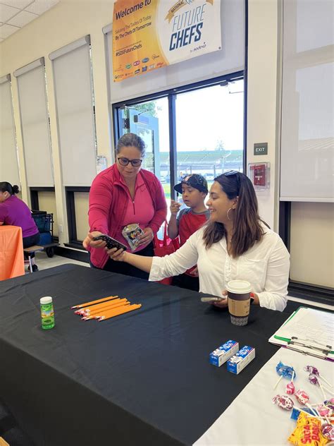 Love Your Eyes ️ Ainak Is Celebrating Hispanic Heritage Month By Providing Guidance To The