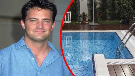 Още не е изстинал Започнаха да рушат имението на Матю Пери за 6 милиона долара