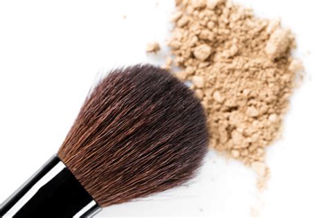 흰색 배경에 고립 된 얼굴과 메이크업 브러쉬에 대 한 베이지색 분말 0명에 대한 스톡 사진 및 기타 이미지 0명 갈색 개인 장식품 Istock