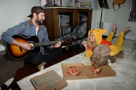 Kristin Chenoweths Feet