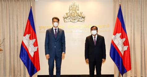 ឯកឧត្តម ឧបនាយករដ្ឋមន្រ្តី ប្រាក់ សុខុន ទទួលជួបសម្តែងការគួរសម