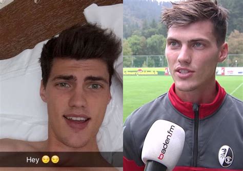 Pascal Stenzel Desnudo El Futbolista Alemán De Moda Cromosomax
