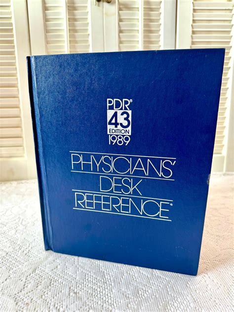 Vintage Book ~ Physicians Desk Reference 1989 43rd Edition Pdr
