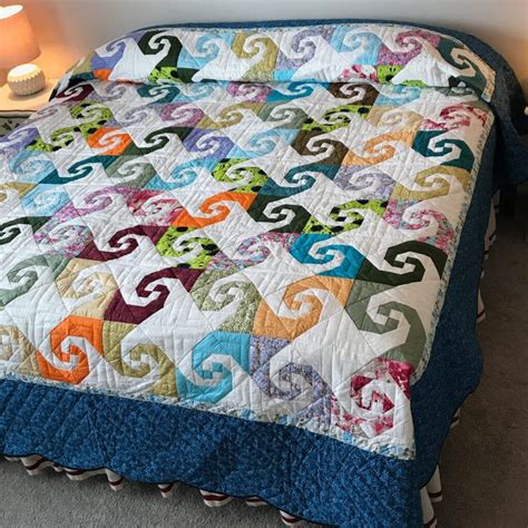 Colorful Snail Trail Quilt Pattern Hand Crafted
