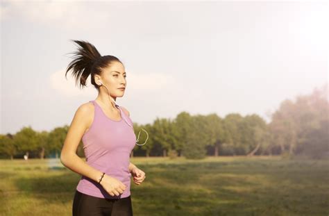 Rekomendasi Earphone Olahraga Terbaik Untuk Menemanimu Aktivitas Fisik Favoritmu