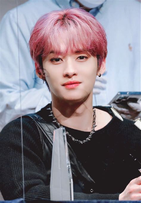 Lee Know Hair Color