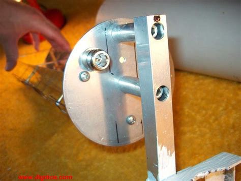 Dbi Degree Sector Wifi Antenna Estqwerty S Digdice Diy Wifi Antennas