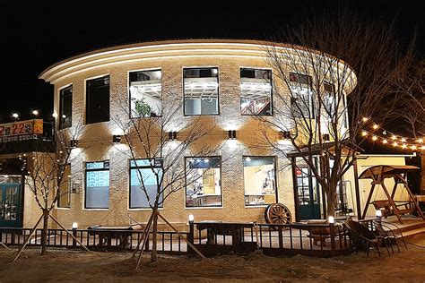 안영순베이커리카페 음식점 정보와 주변 관광 명소 및 근처 맛집 여행 정보