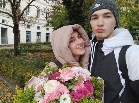 Хлопець і дівчина пара