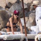 Old Lady Alba Bikini Vagina Drunkenstepfather Com