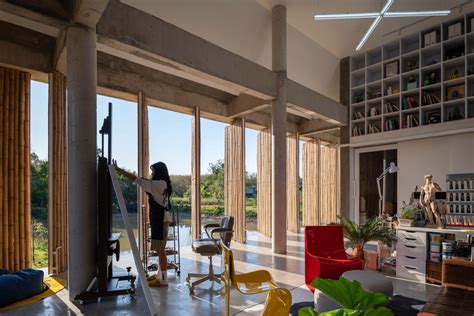 Rotating Bamboo Screens Surround Furnish Studio In Thailand
