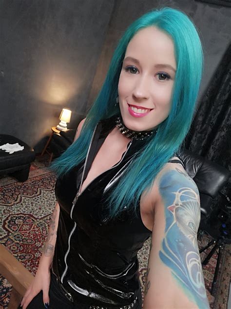 Tw Pornstars Minnie Manga Twitter Hey Guys How Are You Come Look Around Here Join Now